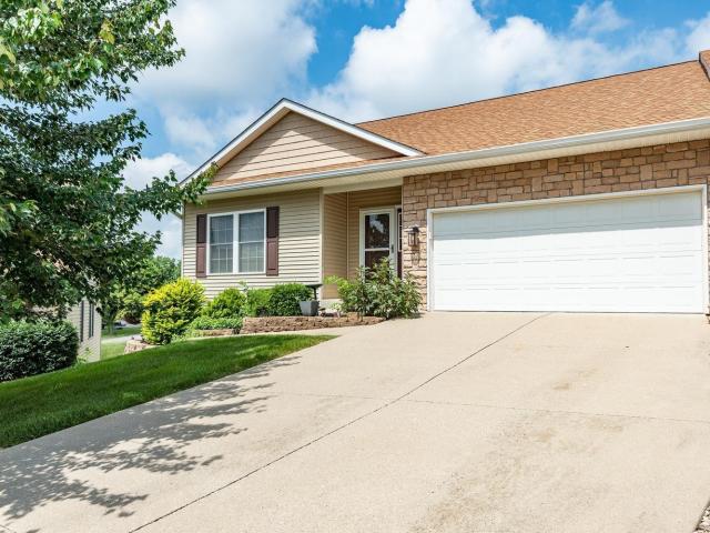 1558 W Petal Court