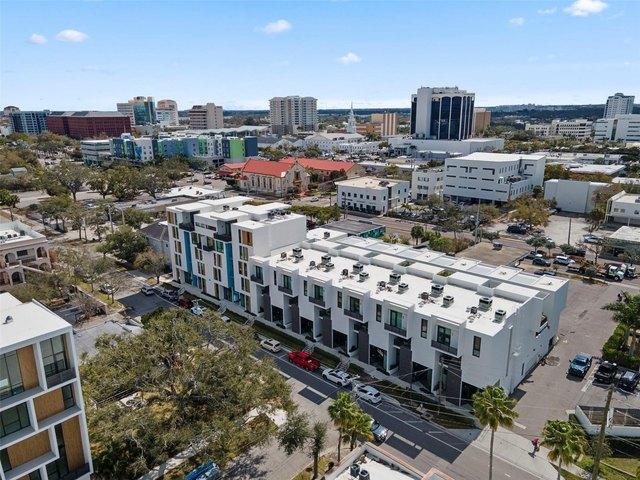 1558 4th St Unit 212, Sarasota, FL 34236