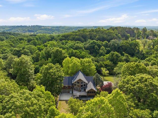 15593 Iles Rd, Sale Creek, TN 37373