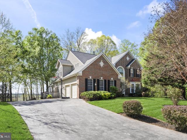 15590 Canvasback Ct, Woodbridge, VA 22191 | MLS #VAPW2116