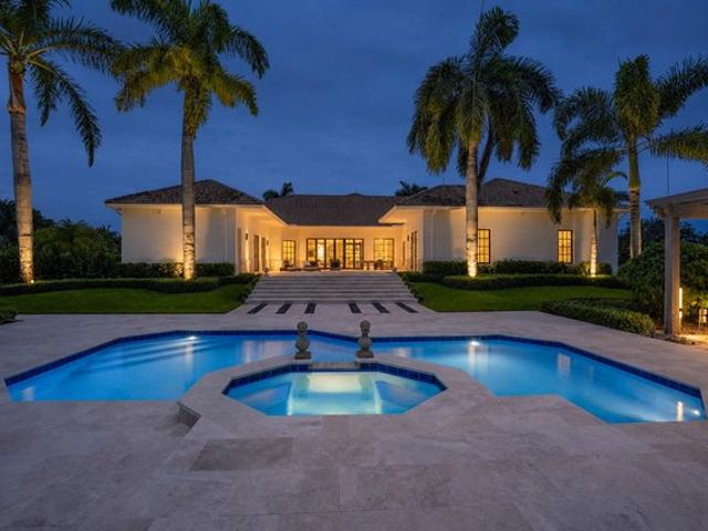 15590 Sea Mist Ln, Wellington, FL 33414