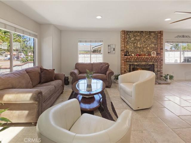 15597 Rolling Ridge