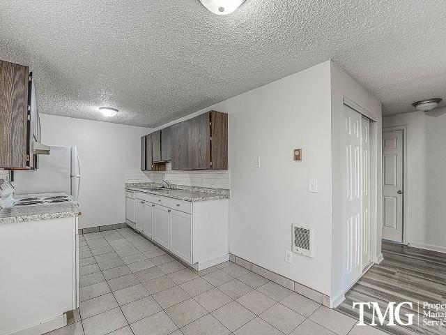 1559 NE 201st Avenue 2 Bedroom Apartment for Rent at 1559 Ne 201st Ave, Fairview, OR 97024
