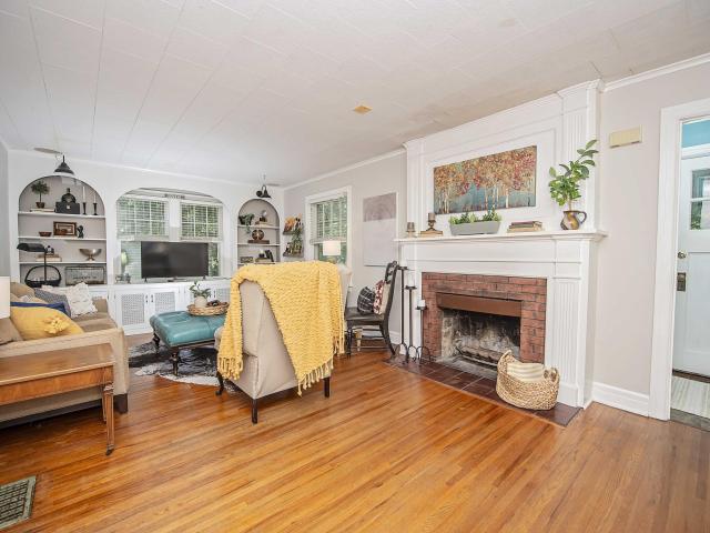 1559 S Fremont Avenue