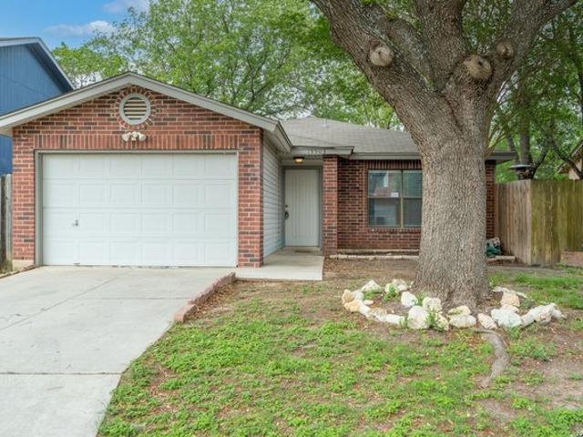 15503 Walnut Creek Dr, San Antonio, TX 78247