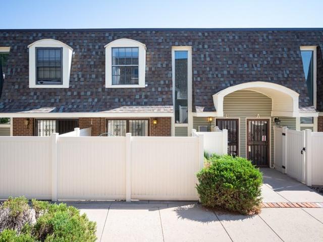 15503 E Wyoming Dr Unit B, Aurora, CO 80017