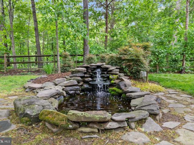 15500 Eagle Tavern Lane