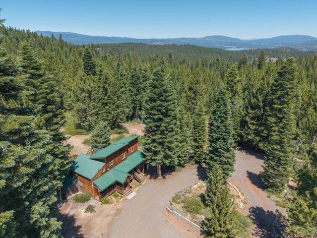 15500 Martis Peak Rd, Truckee, CA 96161