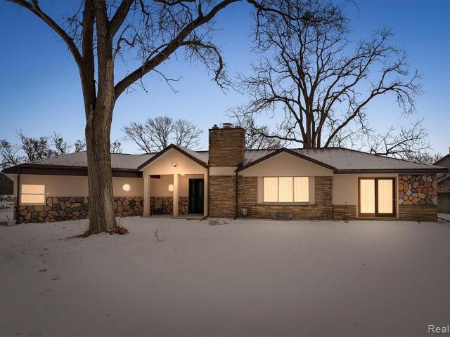 15500 Millar Road
