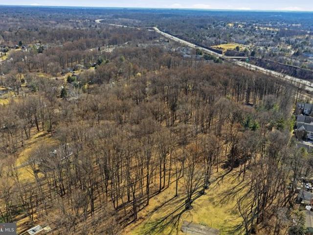 15501 Wintergate Dr, Silver Spring, MD 20906