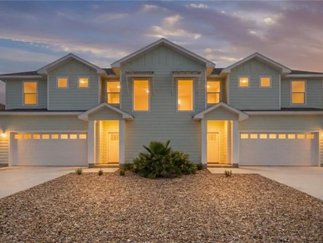15501 Cruiser St Unit B, Corpus Christi, TX 78418