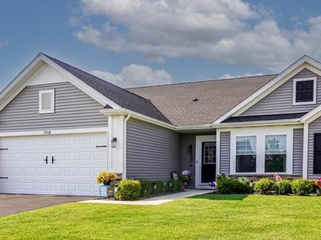 15508 W 101st Ln, Dyer, IN 46311
