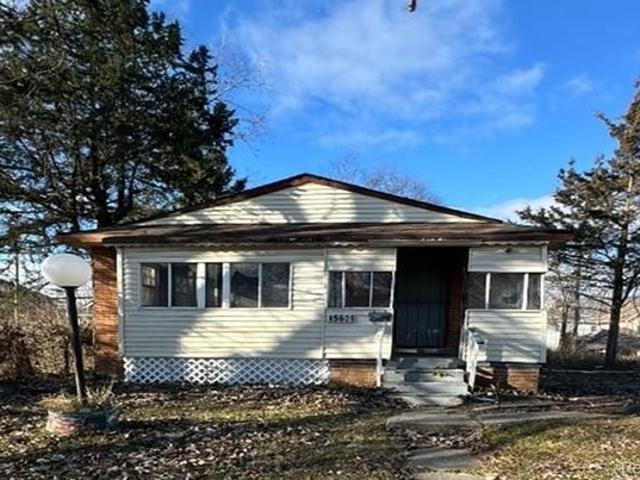 15509 Rosa Parks Blvd, Detroit, MI 48238