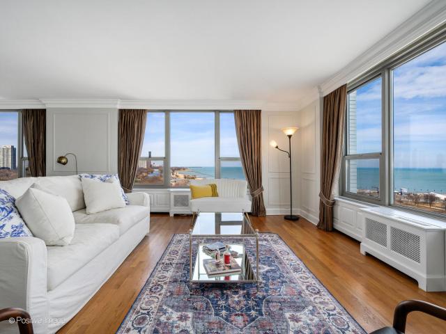 1550 N Lake Shore Drive # 12A