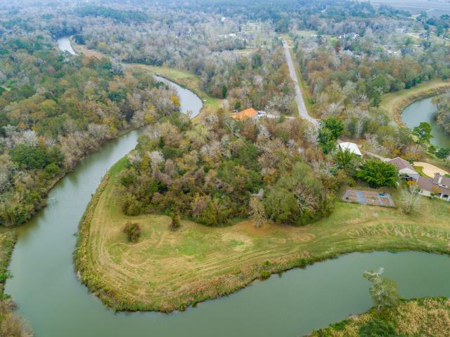 1550 Chocolate Bayou Drive