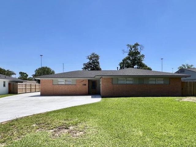 1550 Driskill St, Beaumont, TX 77706