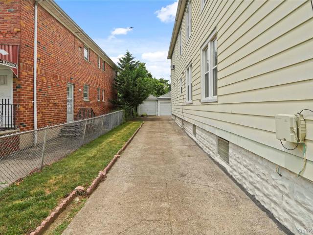 1550 E 54th Street
