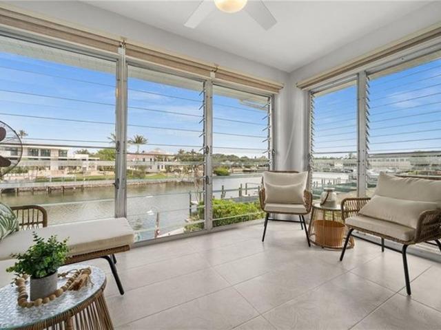 1550 Gulf Shore Blvd N Apt E2, Naples, FL 34102