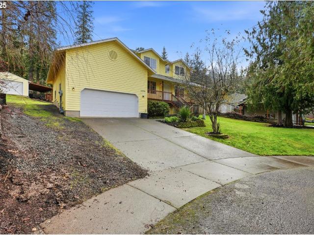 1550 heather ct