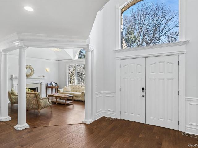 1550 Laurel Hollow Road
