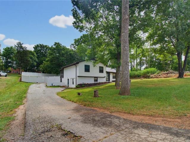 1550 Sauratown Road