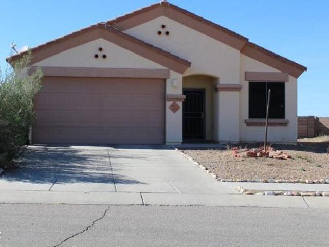 1550 W Cottonwood Bluffs Dr, Benson, AZ 85602