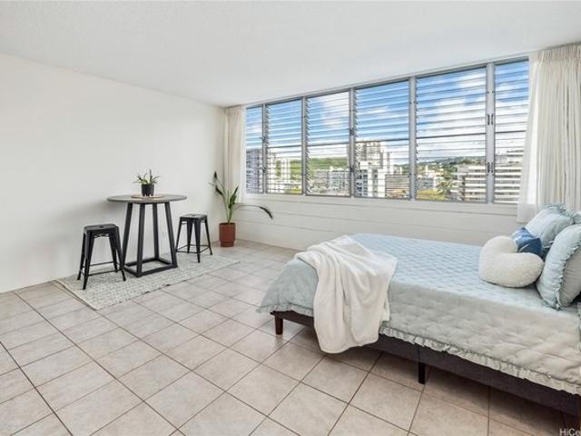 1550 Wilder Ave Apt A1107, Honolulu, HI 96822