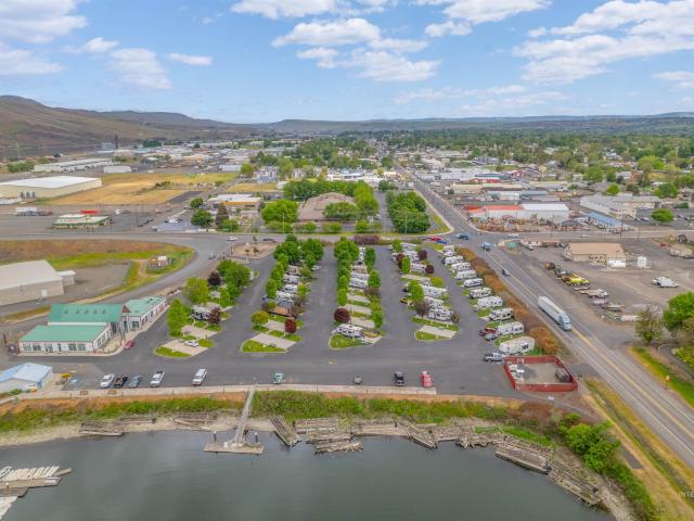1550 & 1560 Port Drive