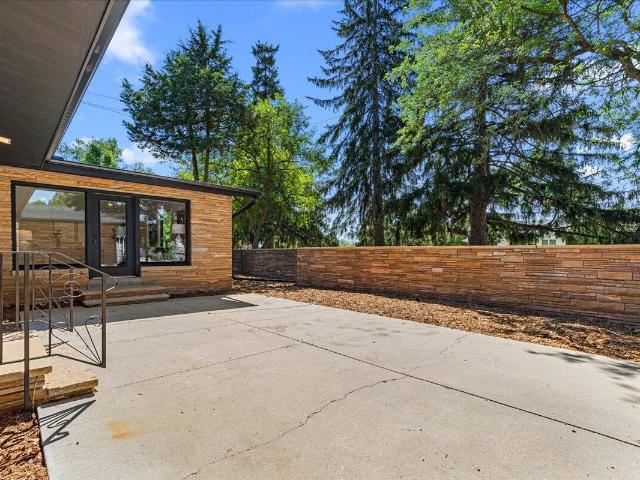 1550 11th Ave