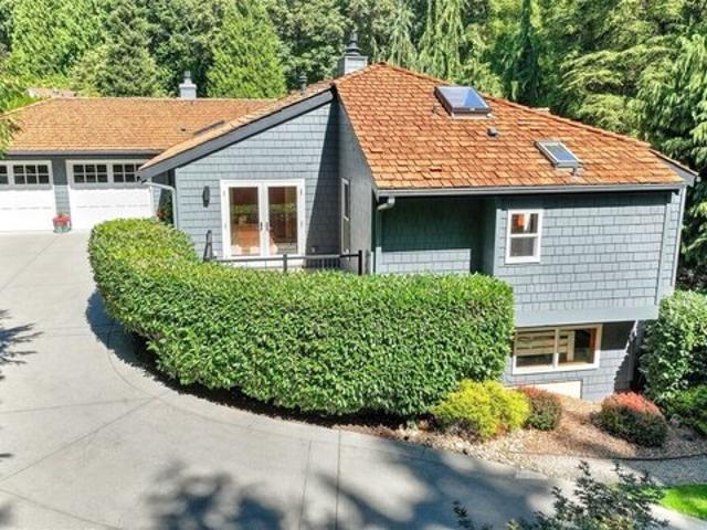 15510 NE 160th St, Woodinville, WA 98072