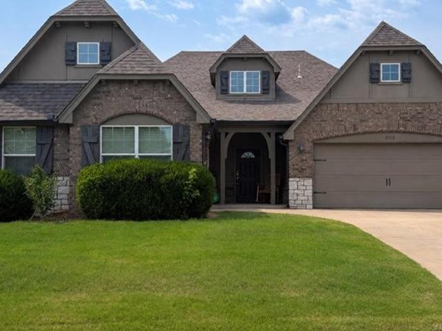15512 E Pl N, Owasso, OK 74055