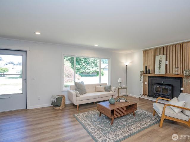 15512 Elm Street E # A, B, &C