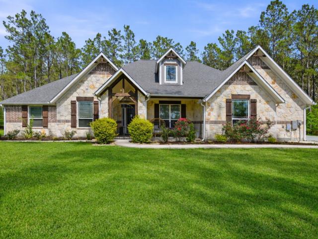 15516 Frst Grv Dr, Willis, TX 77378 | MLS #79923