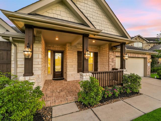 15519 Royal Trace Court