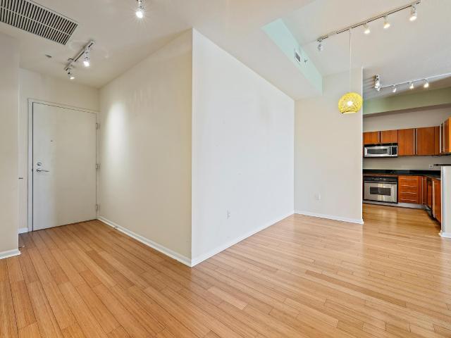 1551 N Flagler Dr, Unit PH L7, West Palm Beach, FL 33401 | MLS #R11169