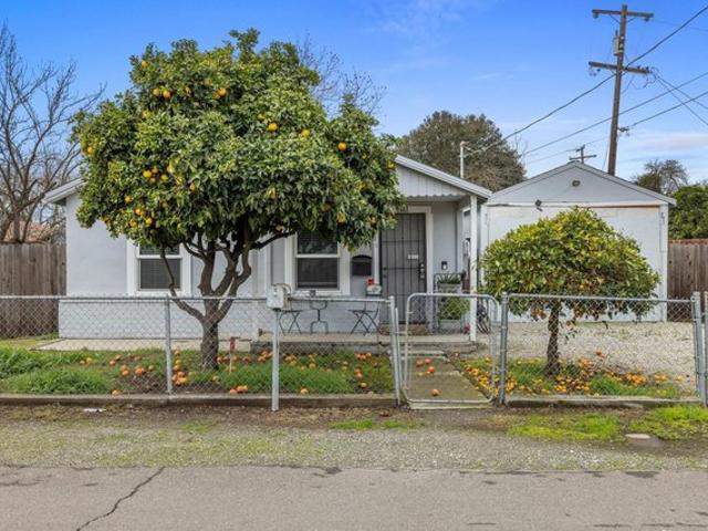 1551 Chronicle Ave, Stockton, CA 95205