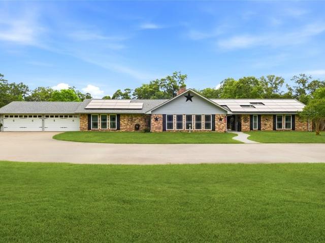 1551 County Road 318, Cleveland, TX 77327