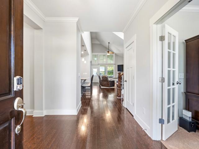 1551 Drakes Creek Rd