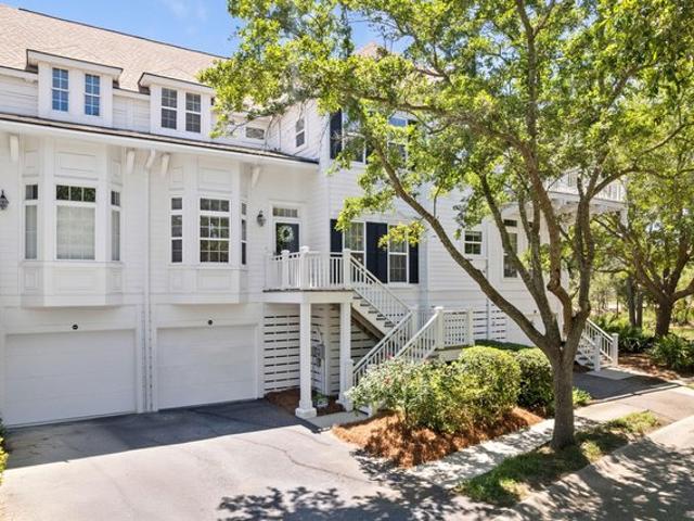 1551 Sea Palms Cres, Mount Pleasant, SC 29464