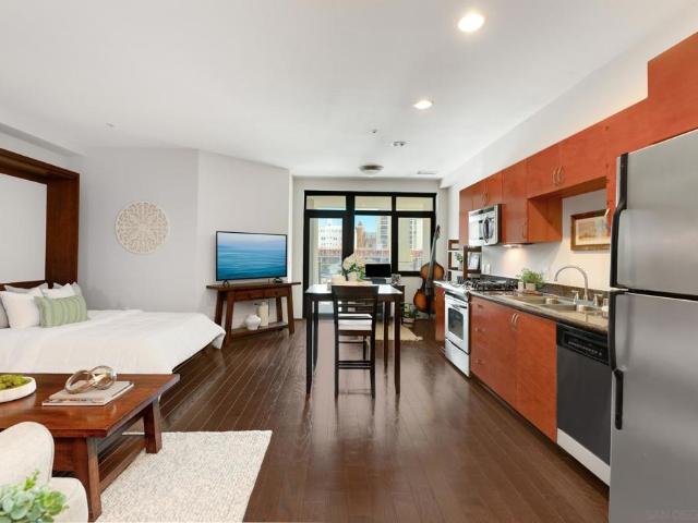 1551 4Th Ave 504