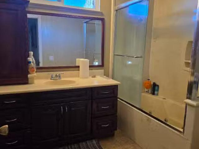 15522 Ashley Ave Houses in Westminster, CA