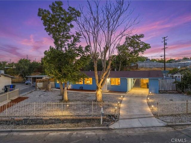 15524 Louise St, Victorville, CA 92395