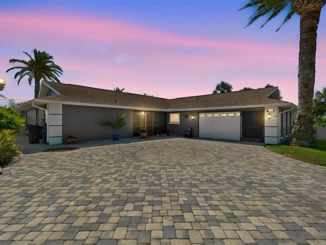 15528 Allmand Dr, Hudson, FL 34667