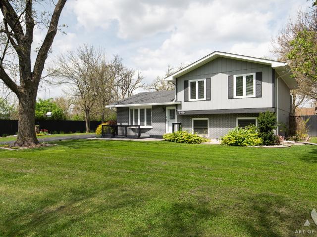 15529 th St, Lemont, IL 60439 | MLS #12628 | Compass