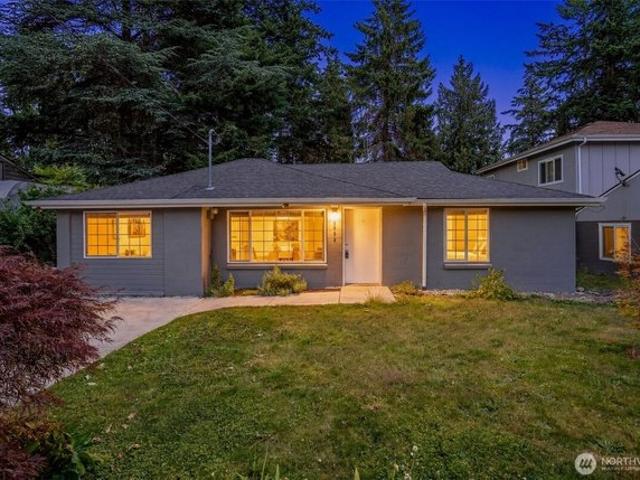 1552 nd Ave NE, Shoreline, WA 98155