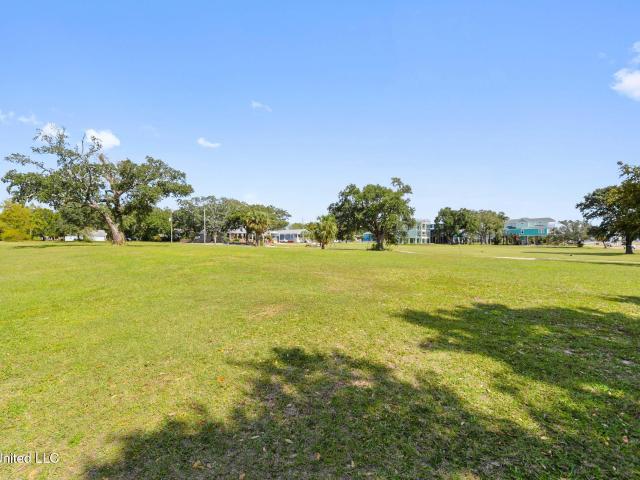 1552 Beach Blvd, Biloxi, MS 39530 | MLS #4128 | Compass