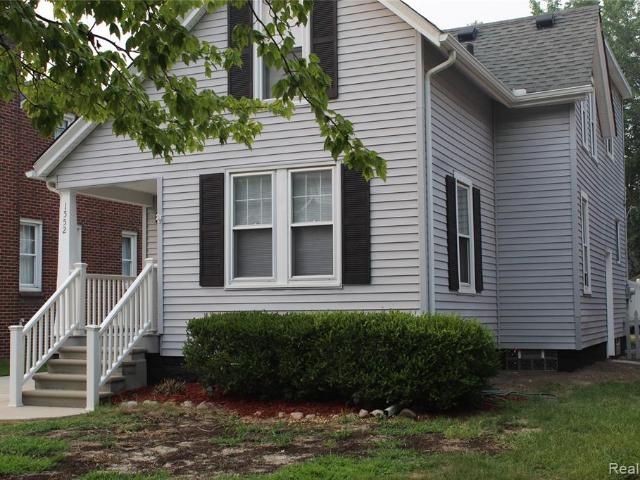 1552 Brys Drive