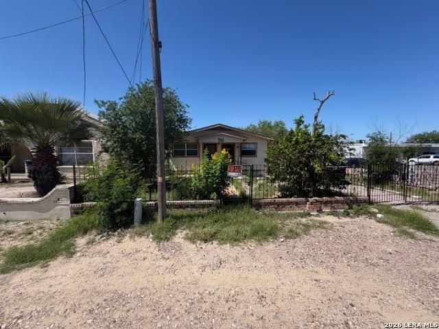 1552 El Indio Hwy, Eagle Pass, TX 78852