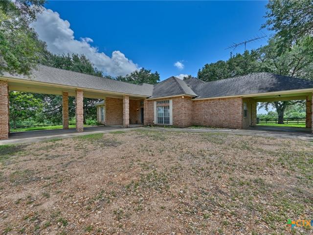 1552 Holub Road
