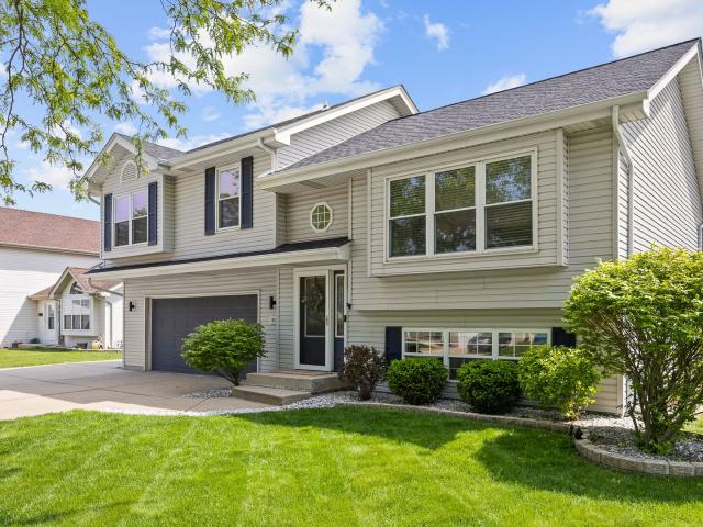1552 Stefanie Lane